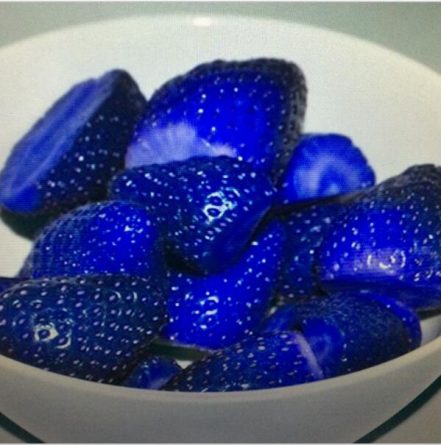 Organic Blue Strawberry Tree Seeds 1000 Pcs Bag - BestSeedsOnline.com ...